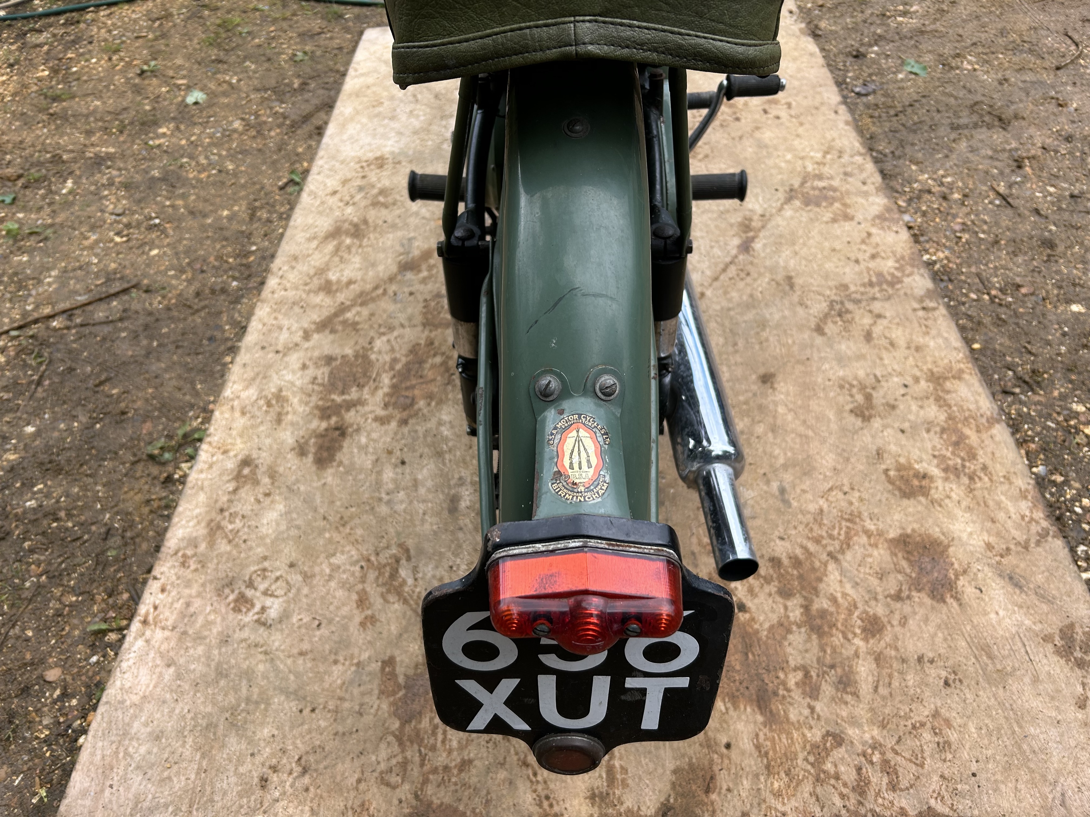 Lot 275 - 1953 BSA C10L