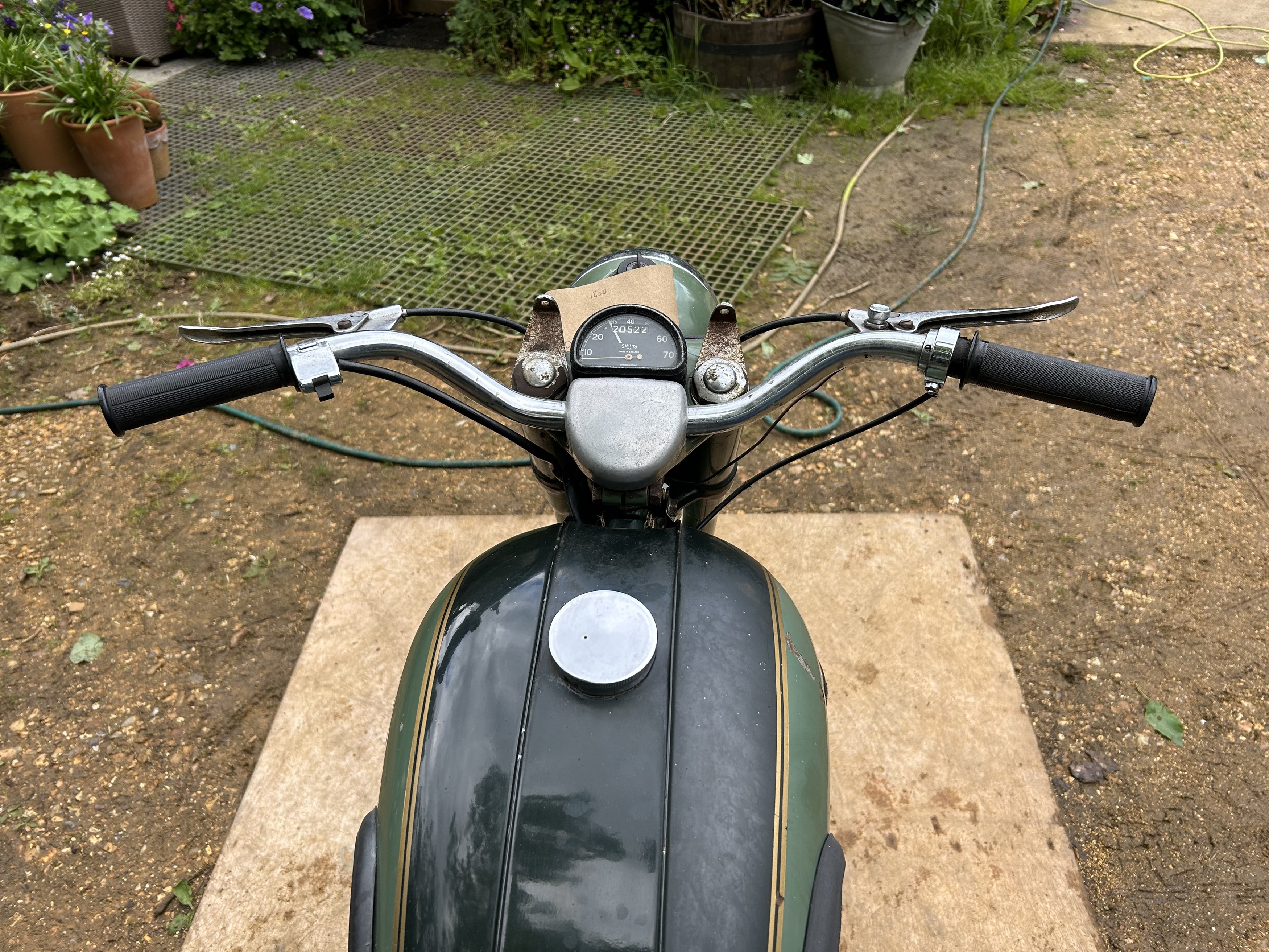 Lot 275 - 1953 BSA C10L
