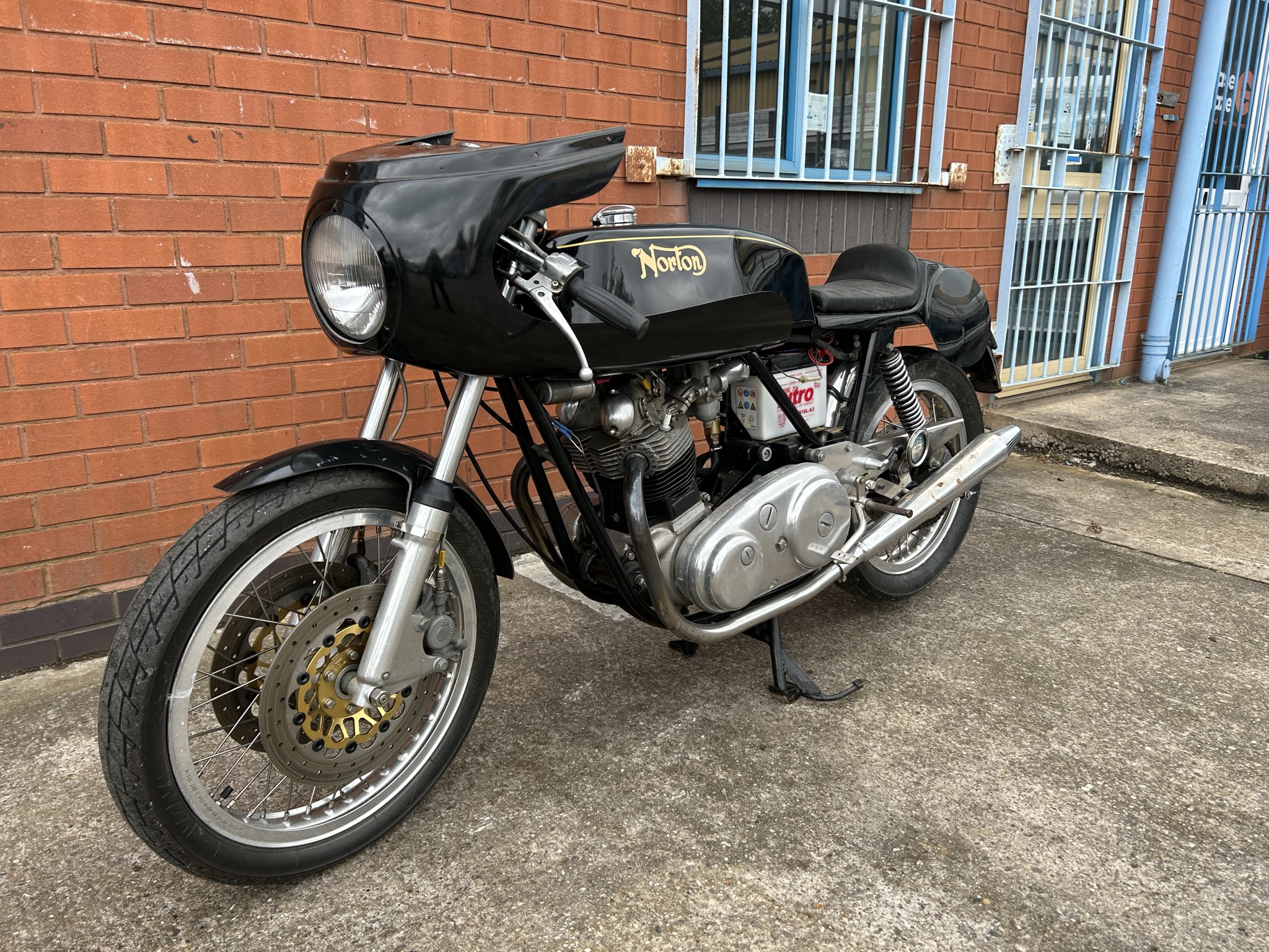 Lot 174 - 1971 Norton Norvil Commando 920
