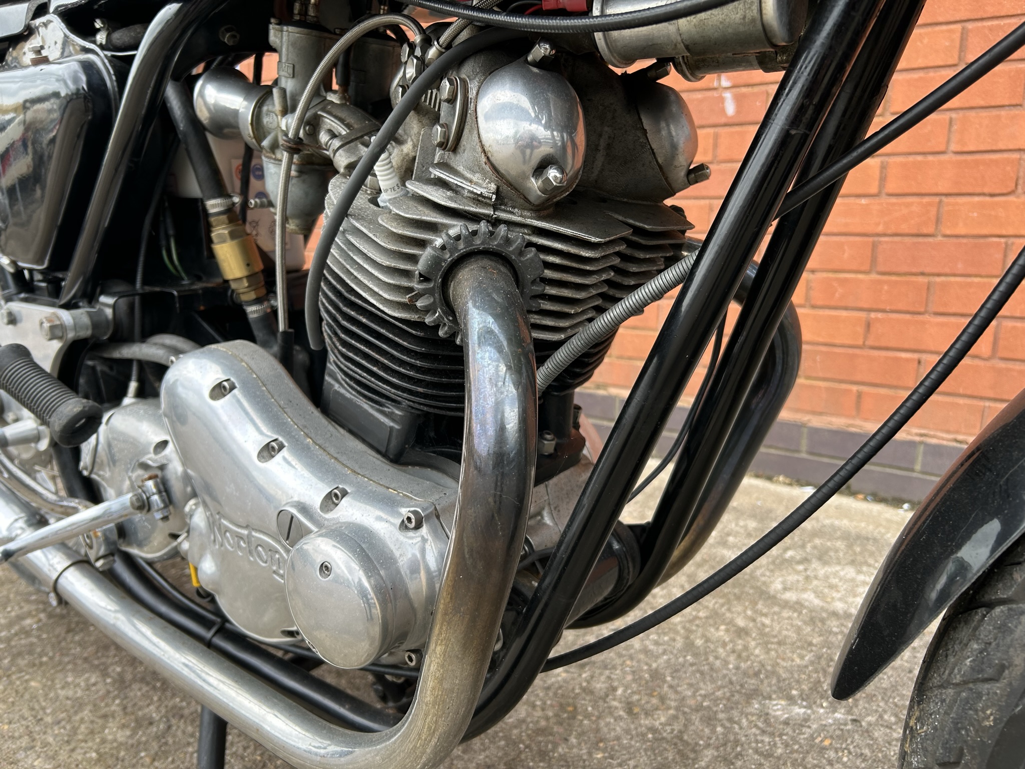 Lot 174 - 1971 Norton Norvil Commando 920
