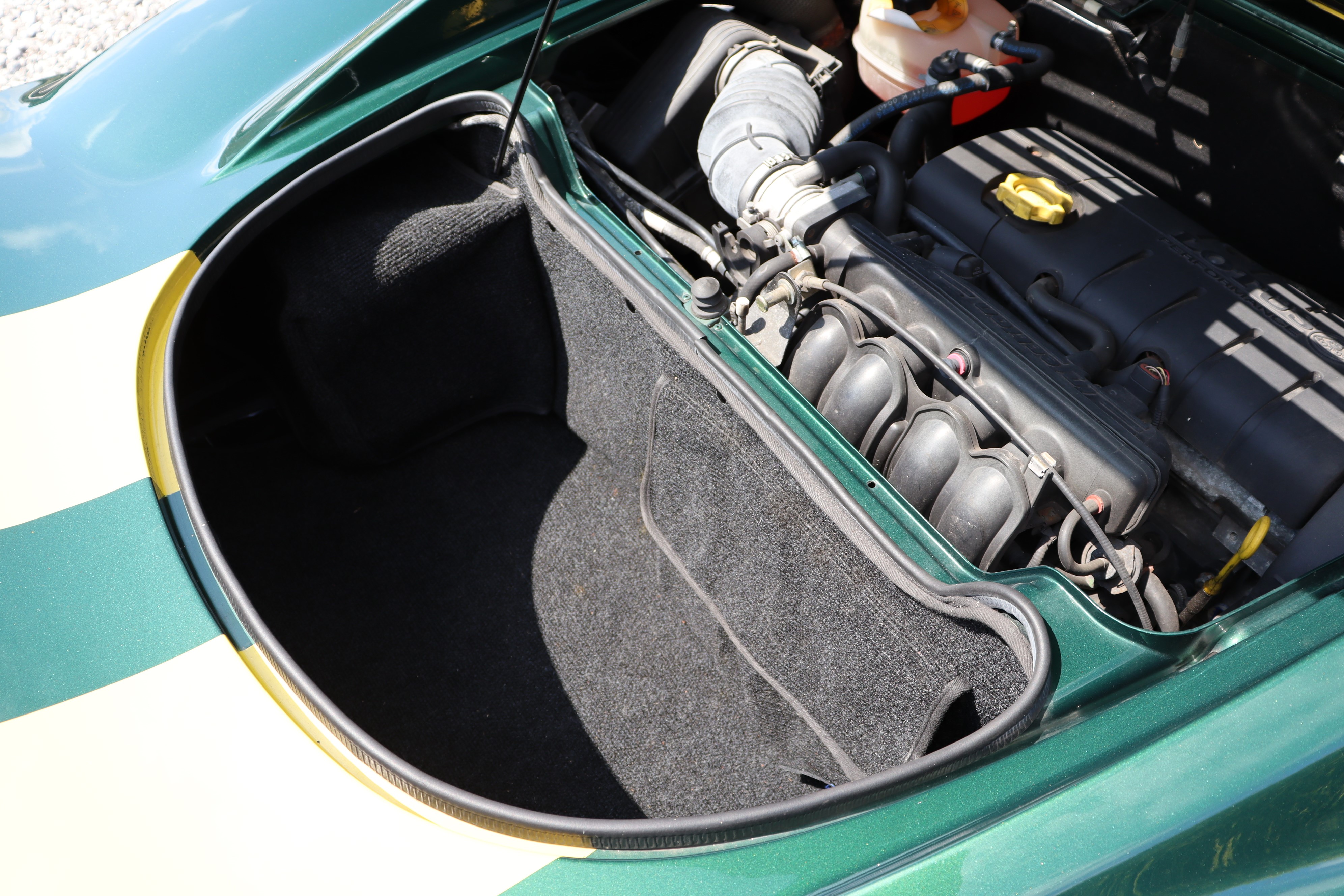 Lot 37 - 2002 Lotus Elise S2 Type 25