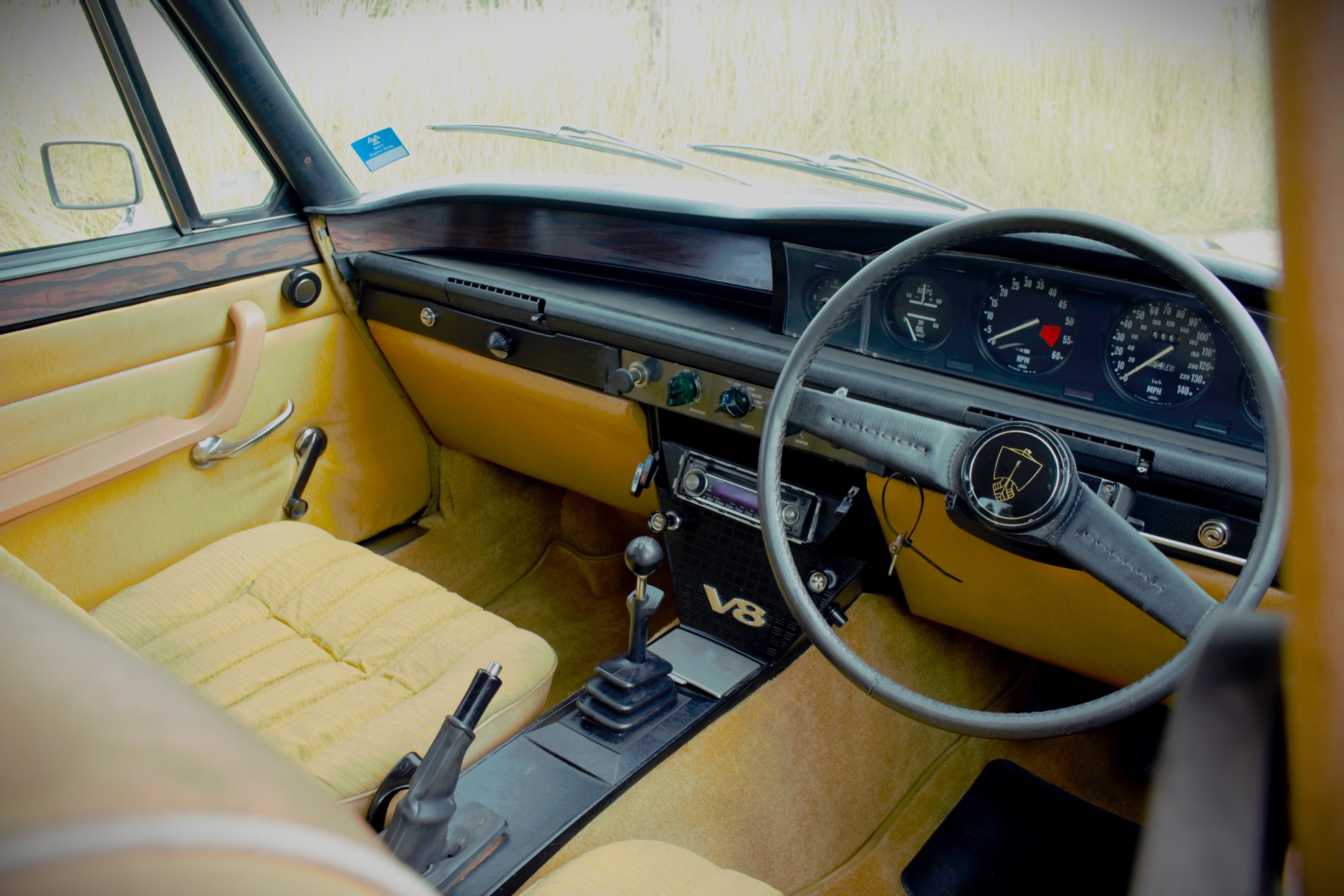 Lot 9 - 1974 Rover P6 3500S