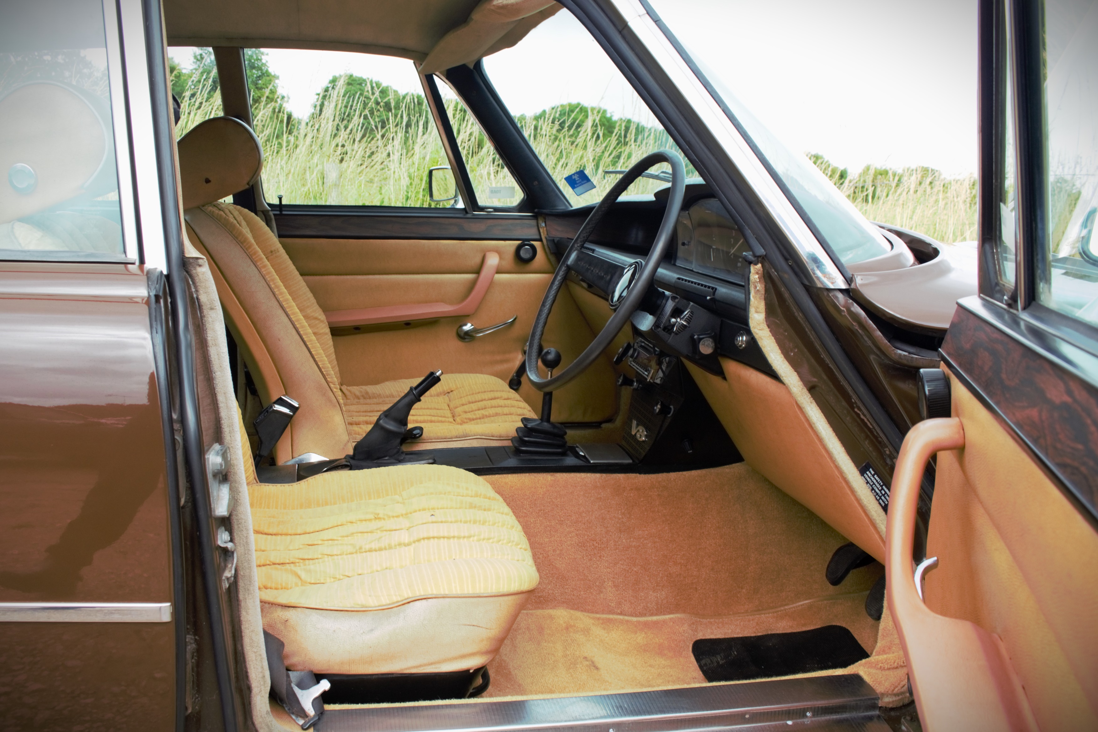 Lot 9 - 1974 Rover P6 3500S