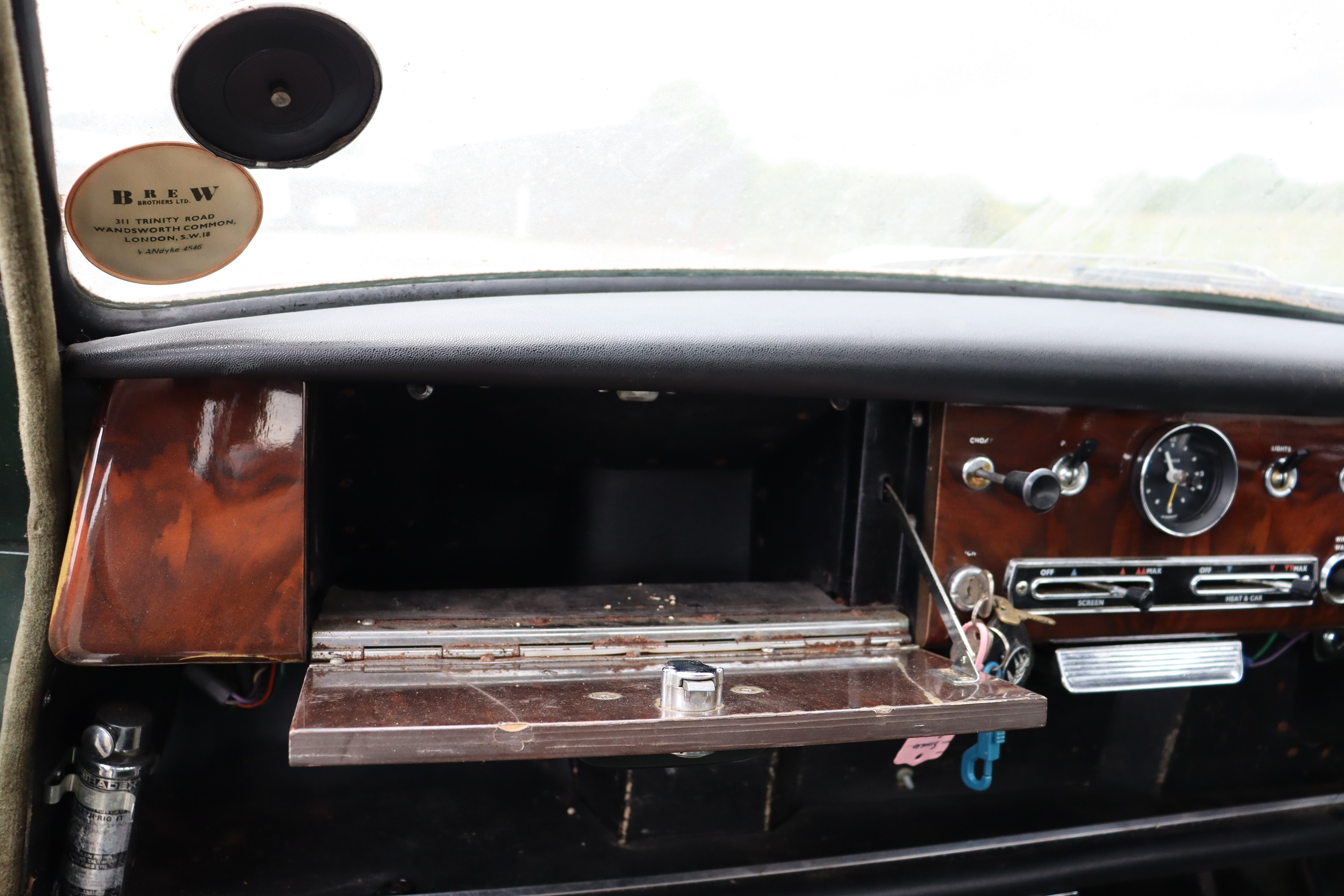Lot 55 - 1966 Singer Gazelle VI Saloon