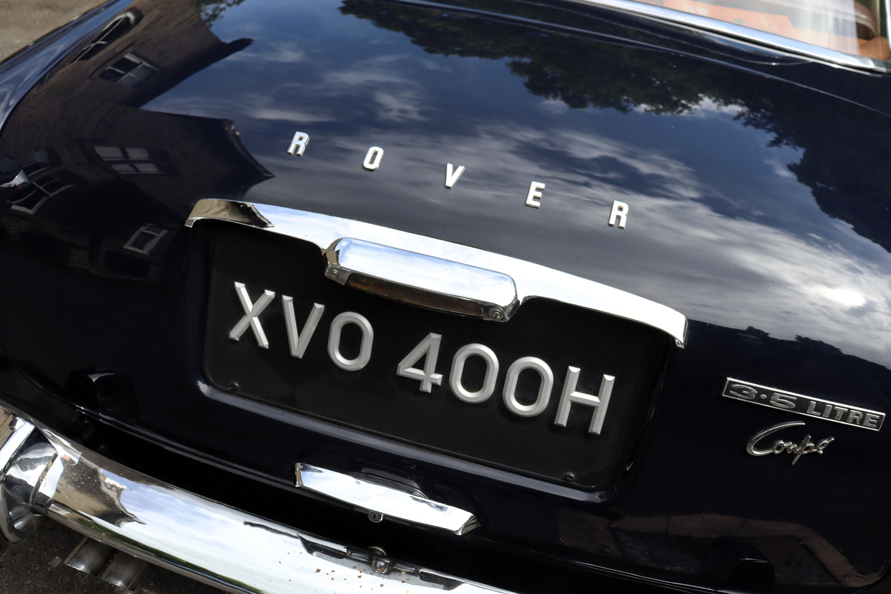 Lot 104 - 1969 Rover P5B 3.5 Coupe