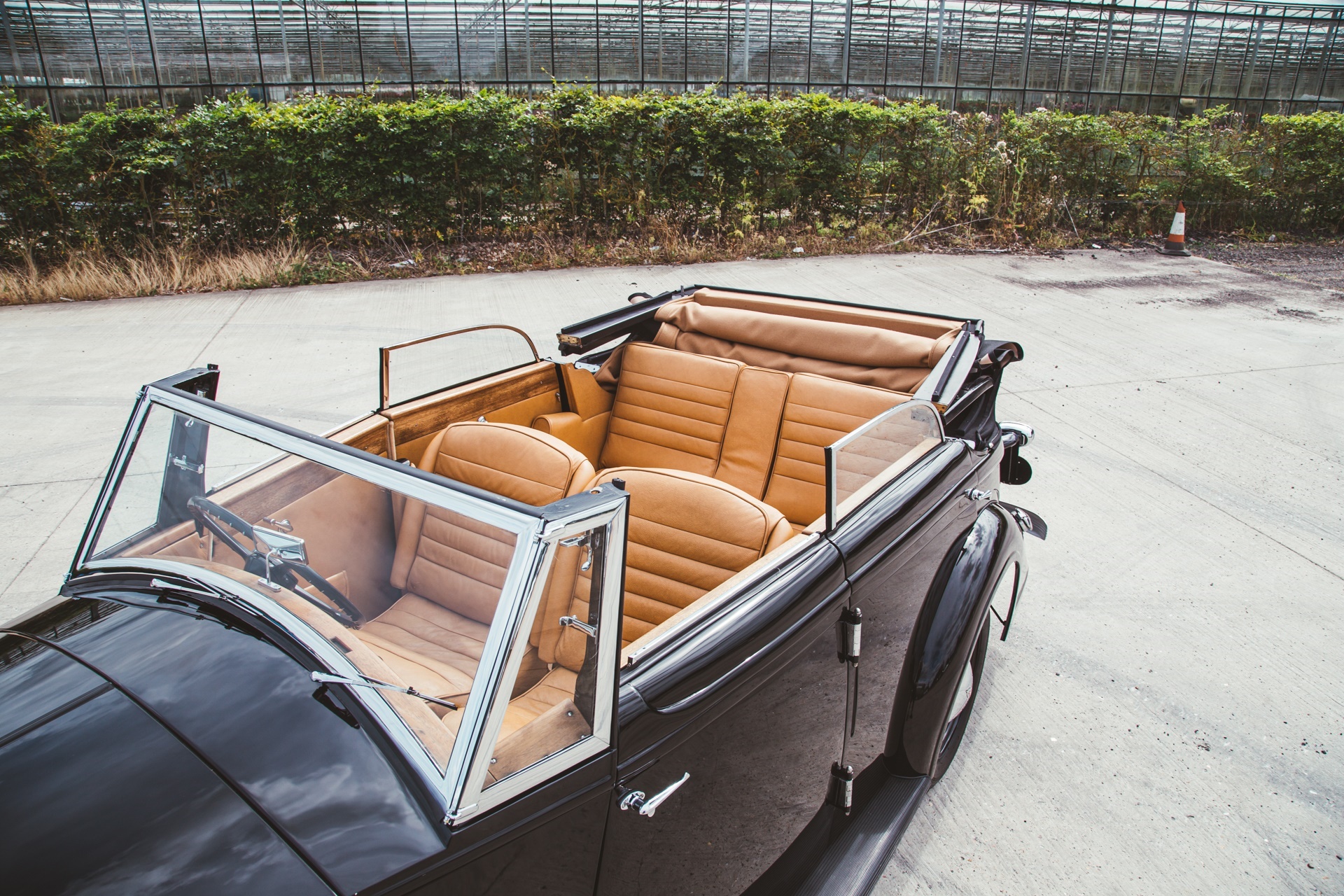 Lot 57 - 1938 Vauxhall GY 25 Wingham Cabriolet
