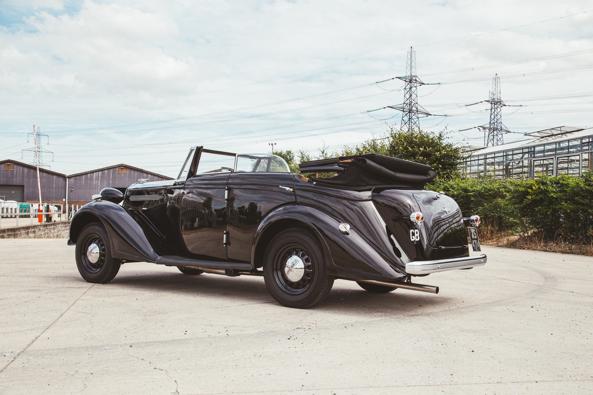 Lot 57 - 1938 Vauxhall GY 25 Wingham Cabriolet