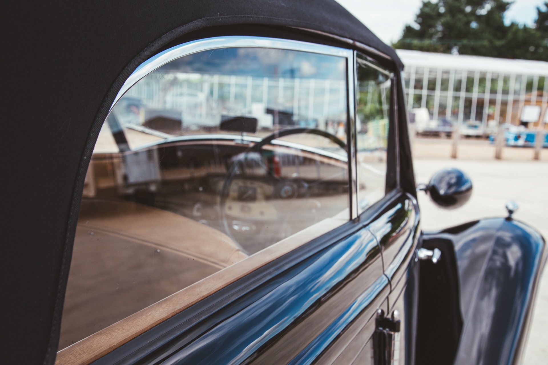Lot 57 - 1938 Vauxhall GY 25 Wingham Cabriolet