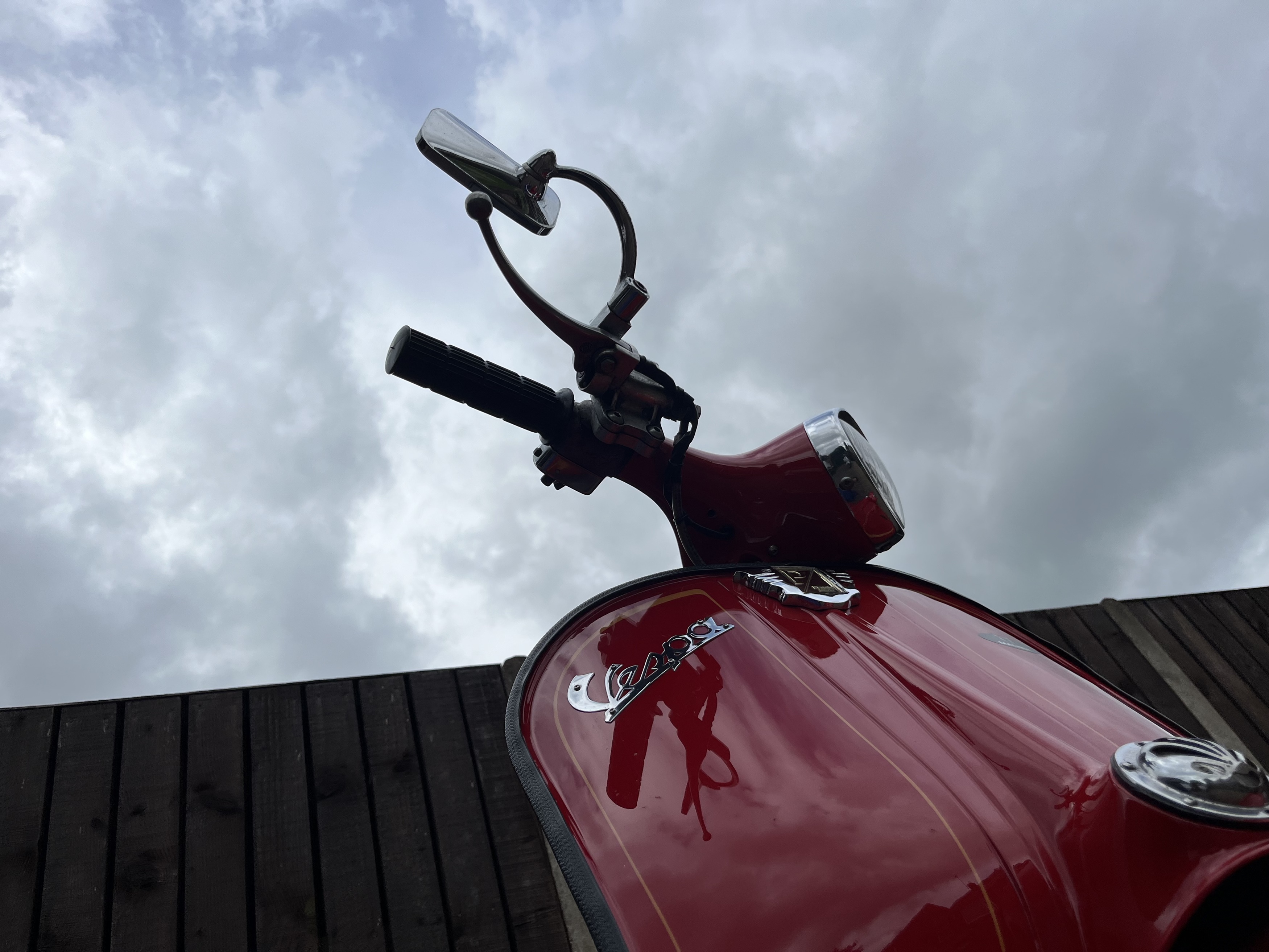 Lot 123 - 1958 Vespa VB1T Custom 221 ‘Vespamania’