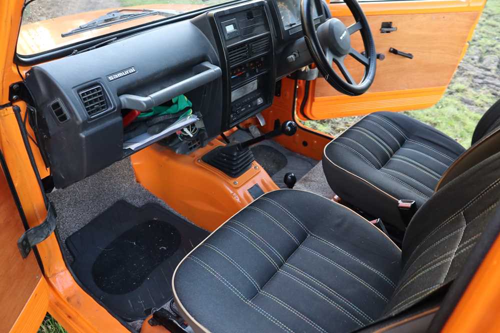 Lot 81 - 1990 Suzuki Santana SJ413 Samurai LWB