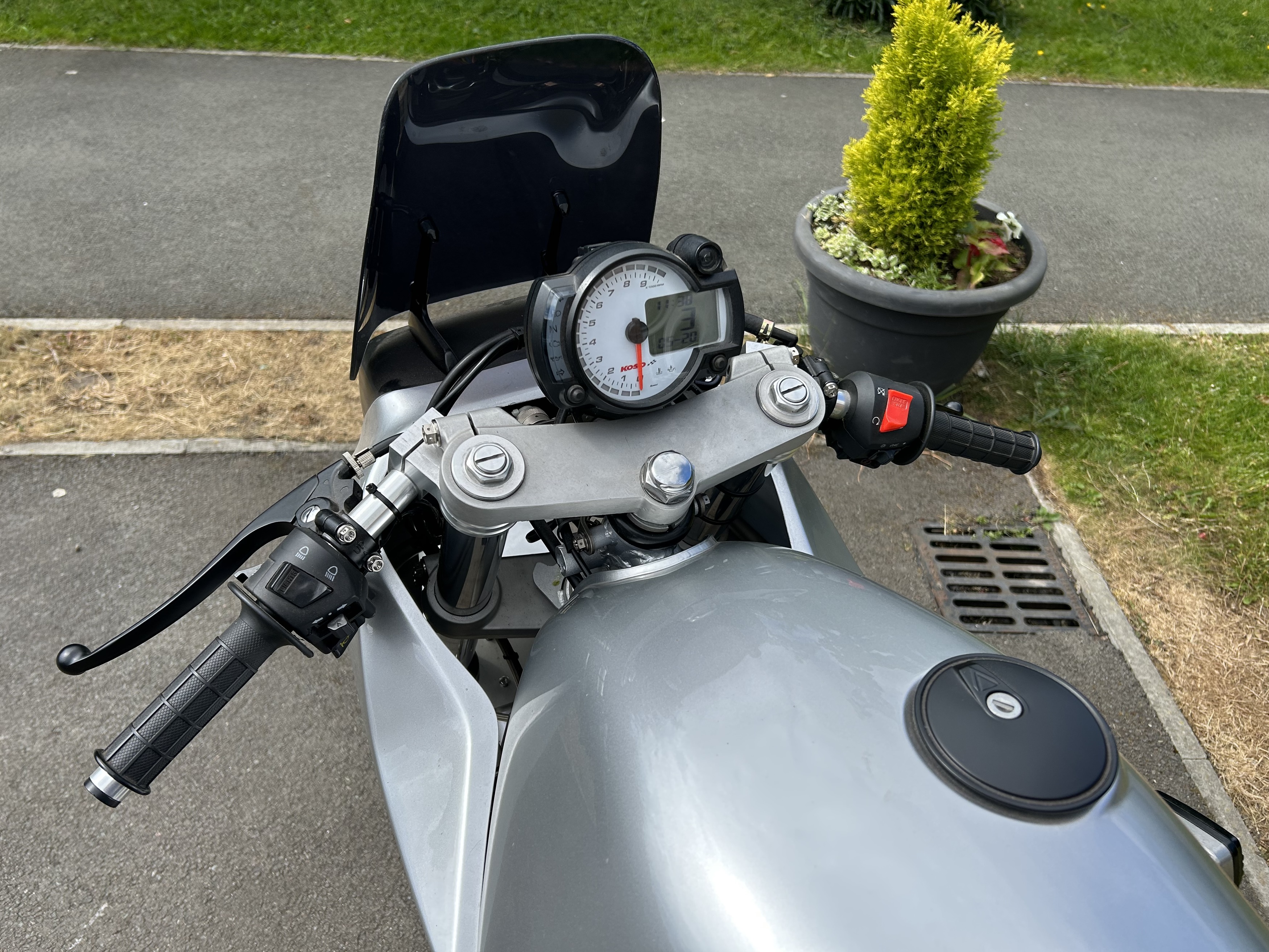 Lot 309 - 1982 Suzuki Katana 6-Cylinder