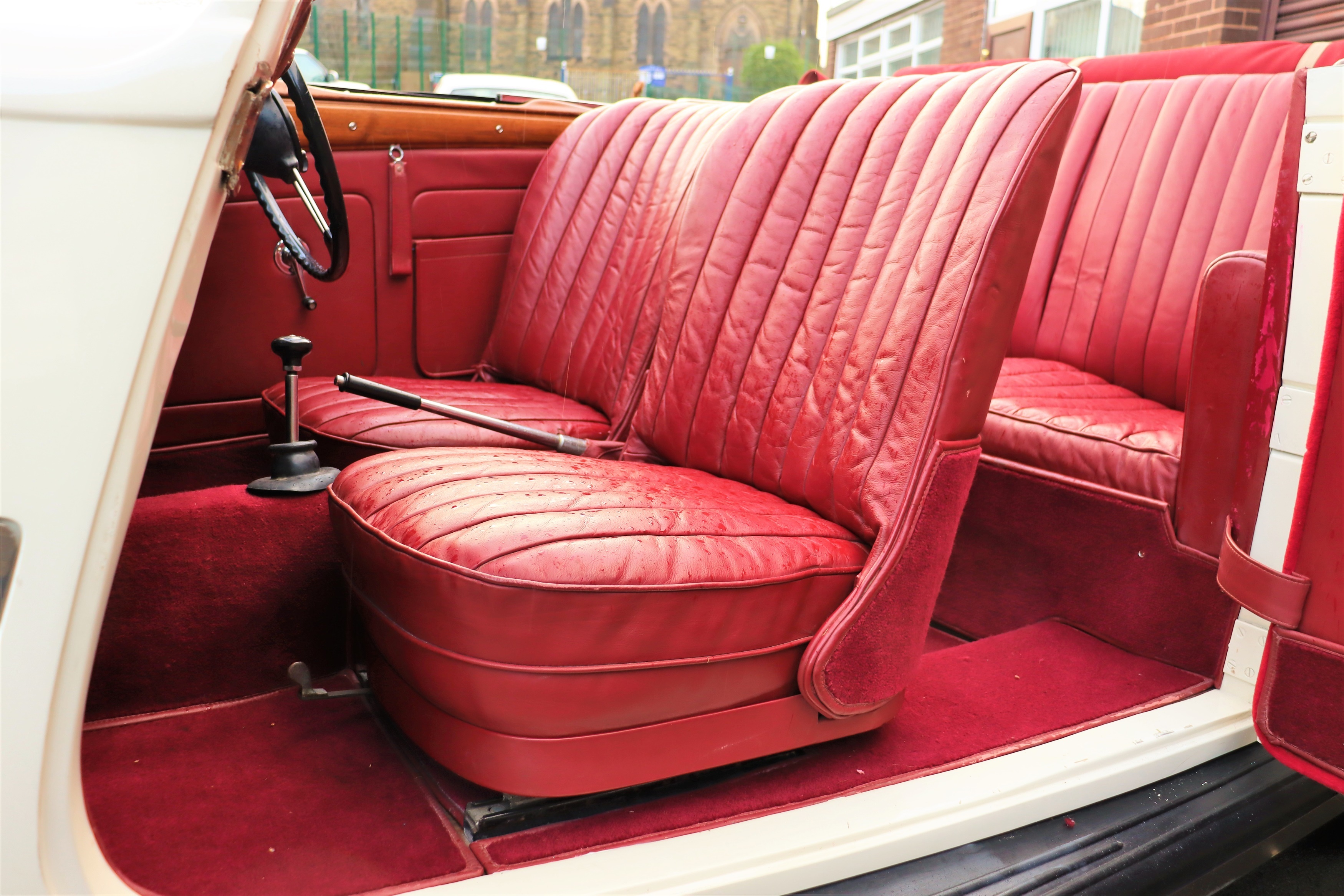 Lot 79 - 1939 Rover 14hp Tickford Three-Position