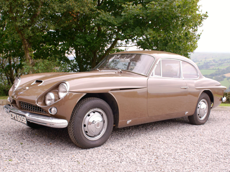 Lot 35 - 1964 Jensen CV8
