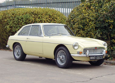 Lot 88 - 1968 MG C GT