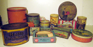 Lot 833 - Assorted Tins