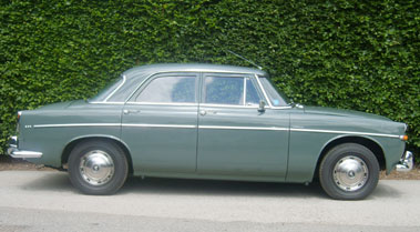 Lot 13 1966 Rover P5 3 Litre MK III Saloon lot-13-1966-rover-p5-3-litre-mk-iii-saloon