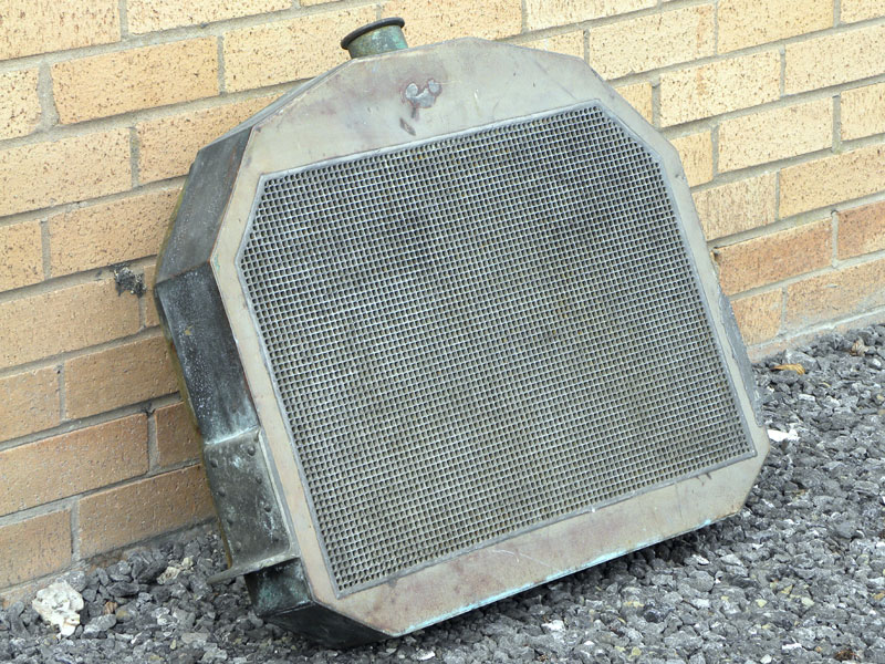 Lot 302 - A Dennis Radiator