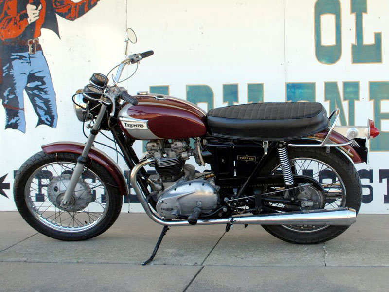 Lot 30 - 1972 Triumph TR6R Tiger