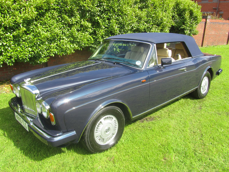 Lot 34 - 1990 Bentley Continental Convertible