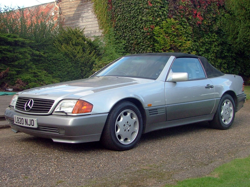 Lot 60 - 1995 Mercedes-Benz SL 500