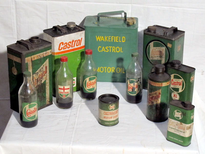 Lot 131 - Varied Selection of 'Castrol' Tins (R)