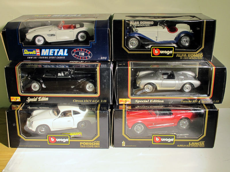 Lot 394 - Six Boxed Models