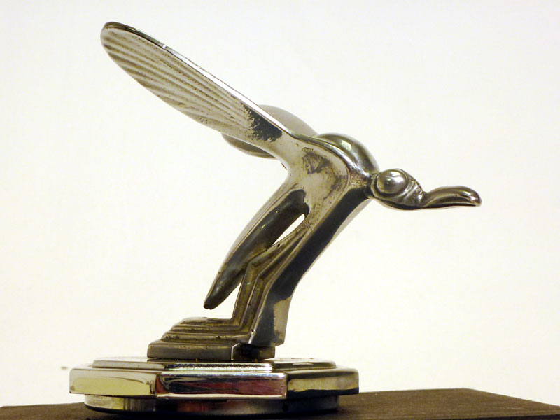 Lot 2 - MG 'Midge' Mascot