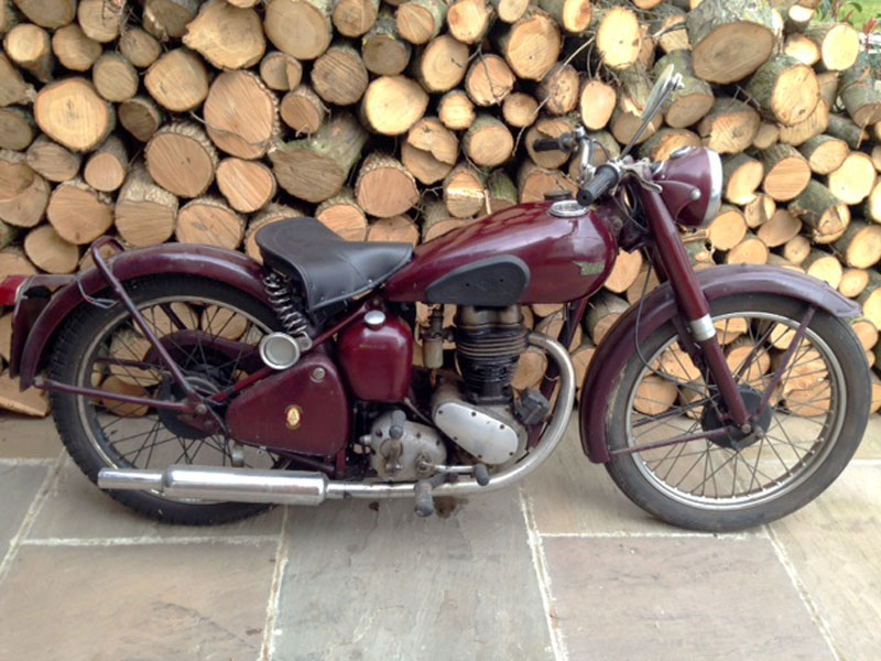 Lot 19 - 1949 BSA C10
