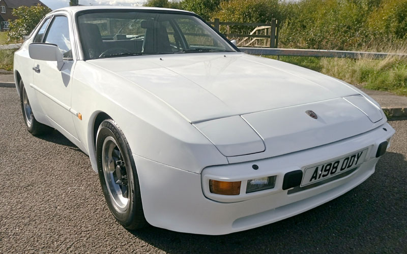 Lot 22 - 1984 Porsche 944