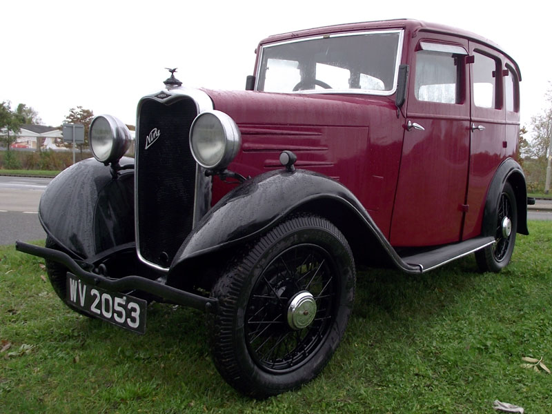 Lot 98 - 1932 Singer Nine Saloon
