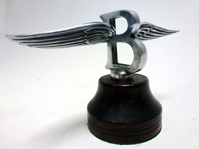 Lot 135 - Large Bentley 'Winged B' Mascot by Joseph