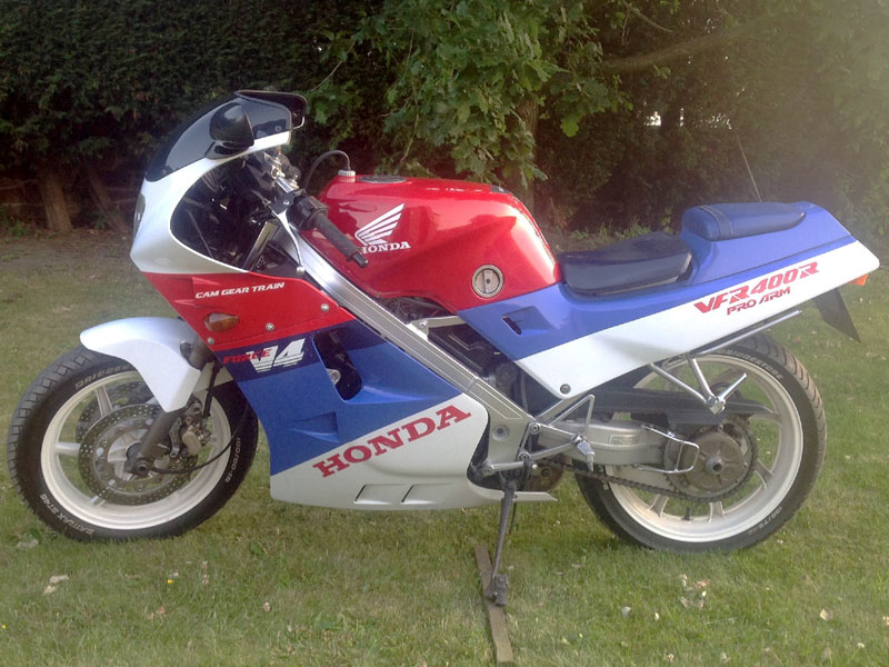Lot 289 - 1986 Honda VFR400R