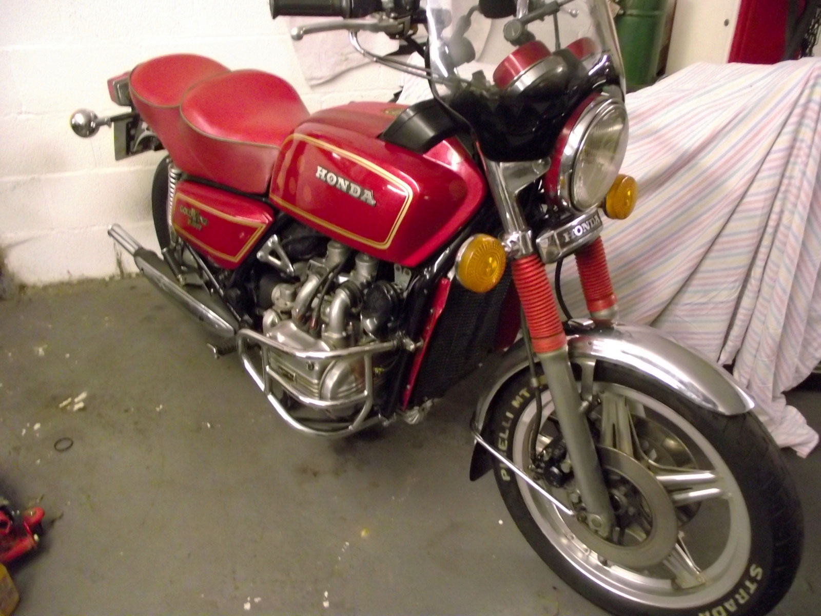 Lot 67 - 1979 Honda GL1000 Gold Wing