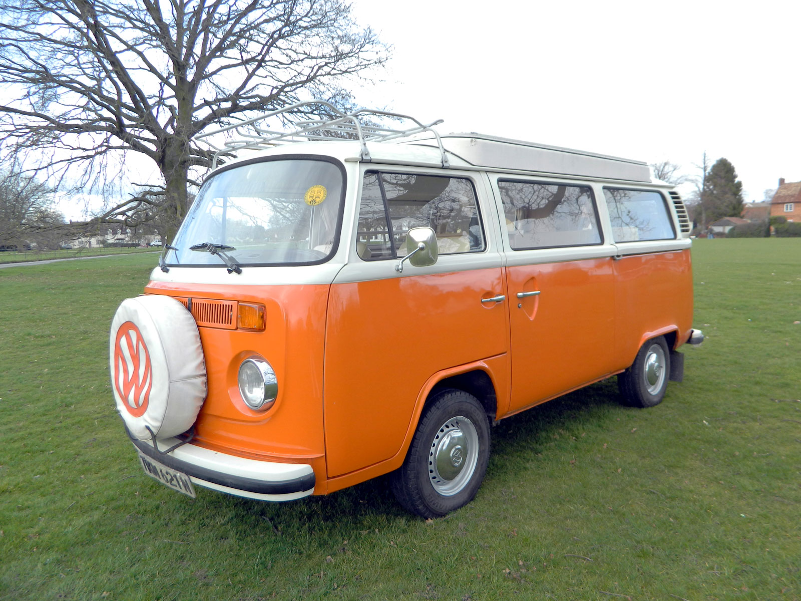 Lot 88 - 1974 Volkswagen Type 2 Camper Van