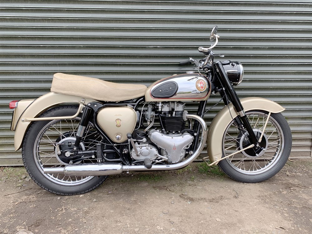 Lot 121 - 1959 BSA A10 Golden Flash
