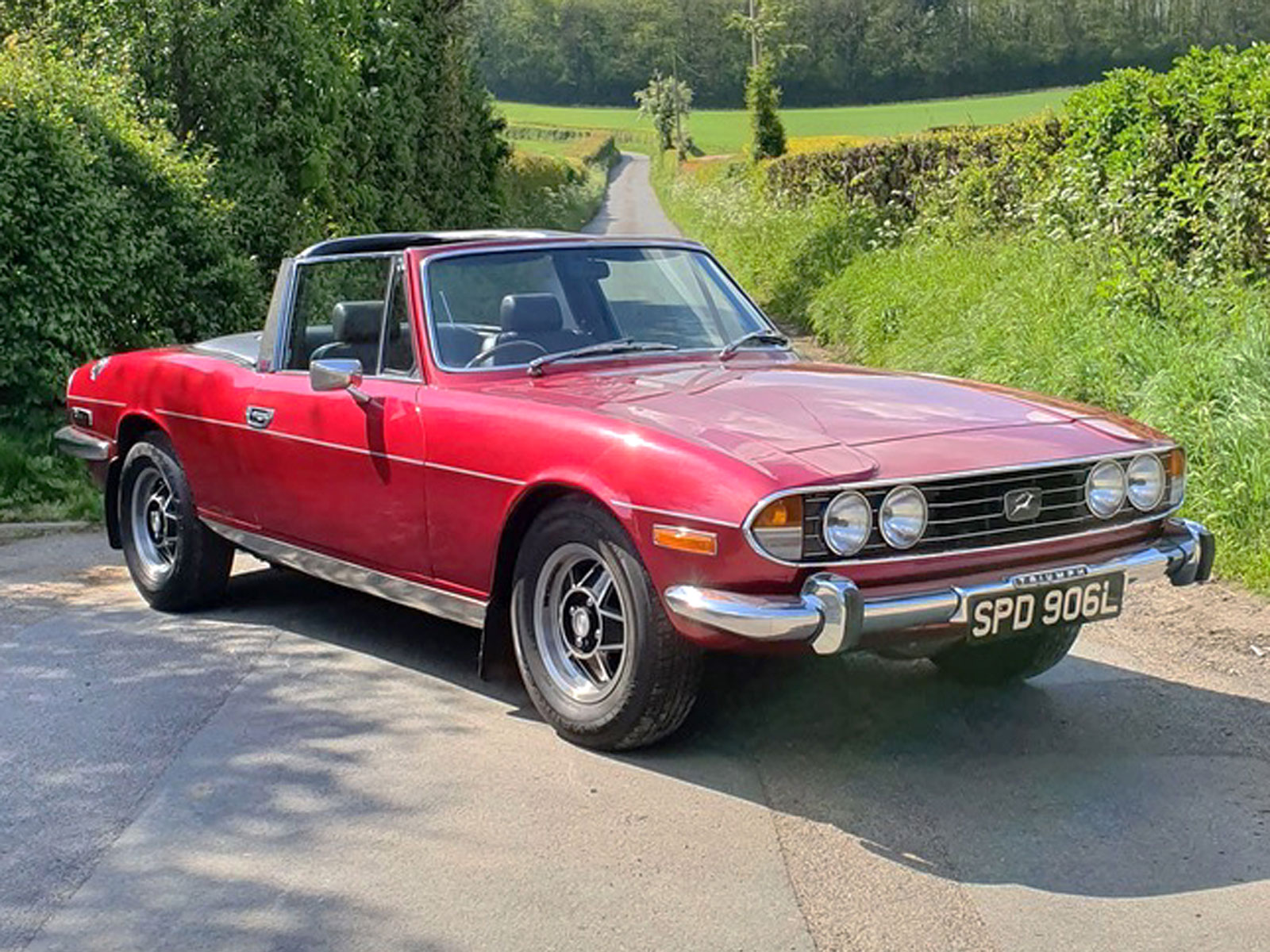 Lot 16 - 1972 Triumph Stag