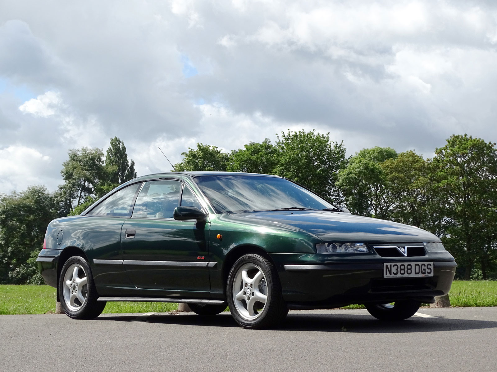 Lot 13 - 1995 Vauxhall Calibra 4x4 Turbo