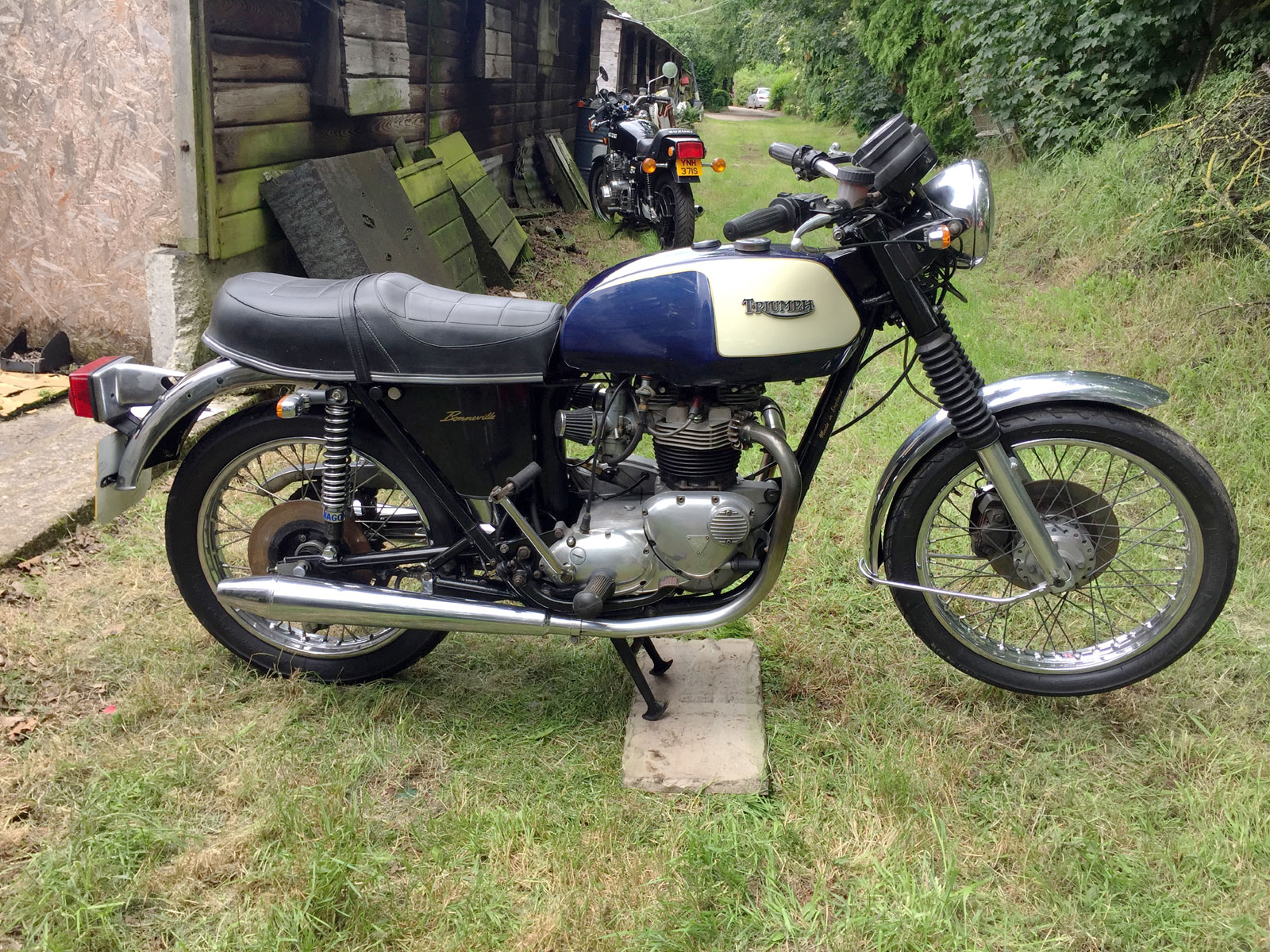Lot 264 - 1979 Triumph T140E Bonneville