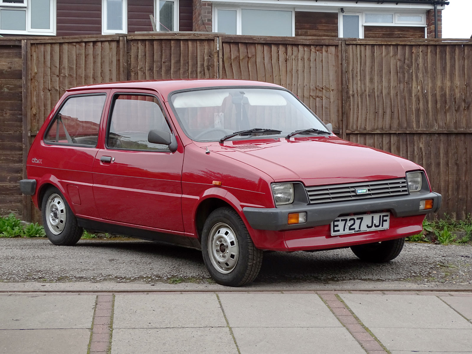Lot 132 - 1988 Austin Metro City X