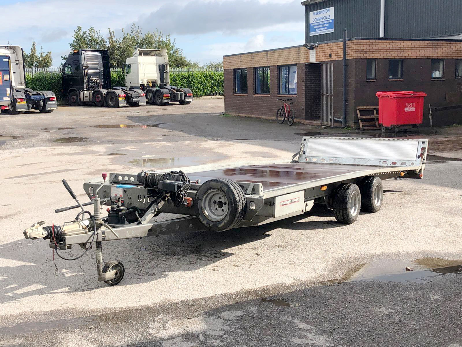 Lot 25 - 2008 Brian James TT Tilt-Bed Trailer