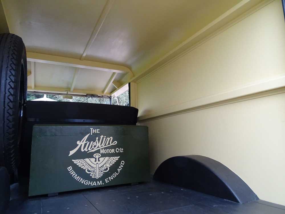 Lot 71 - 1925 Austin 12/4 Heavy Van