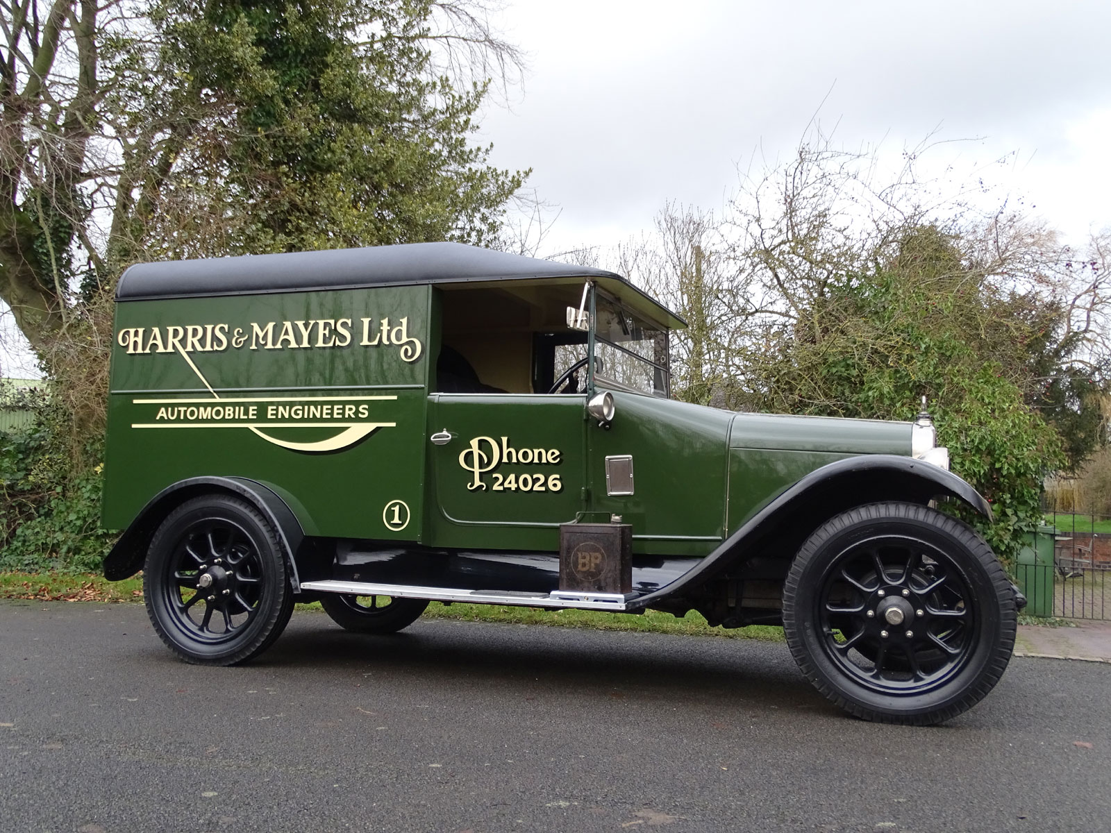 Lot 71 - 1925 Austin 12/4 Heavy Van