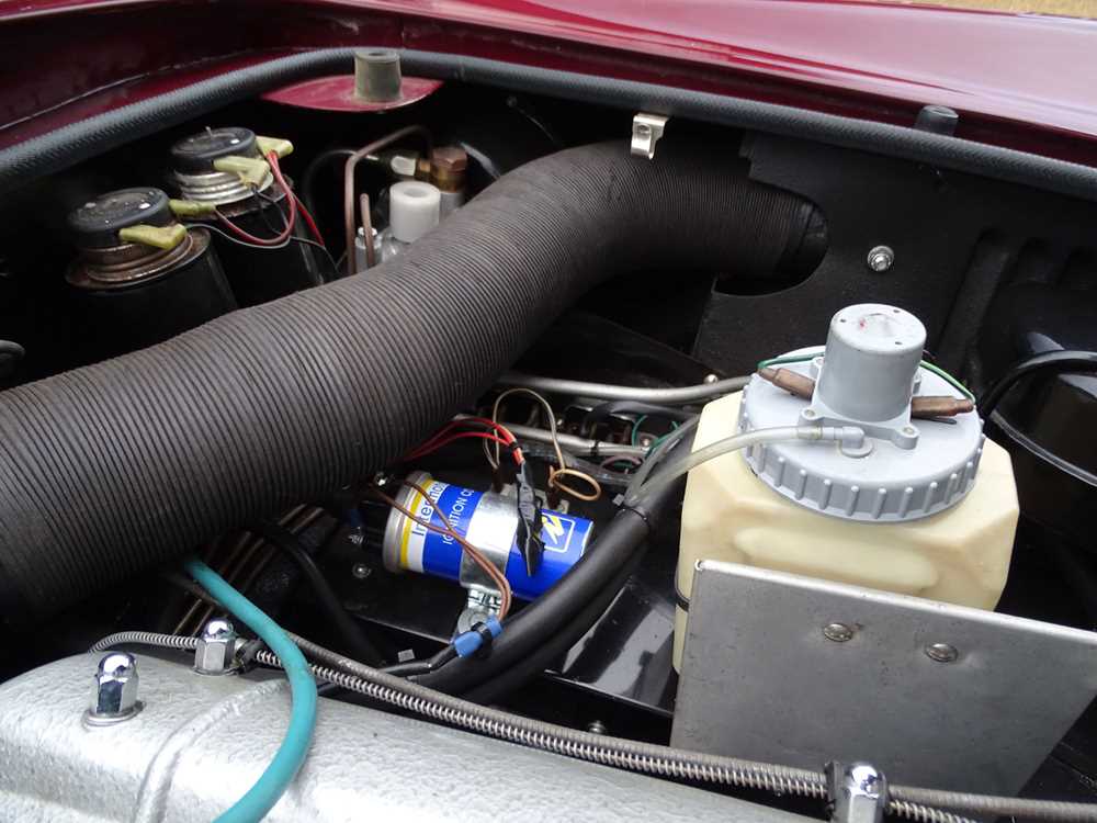 Lot 62 - 1969 Aston Martin DB6 Mark 2 Vantage 'Fuel