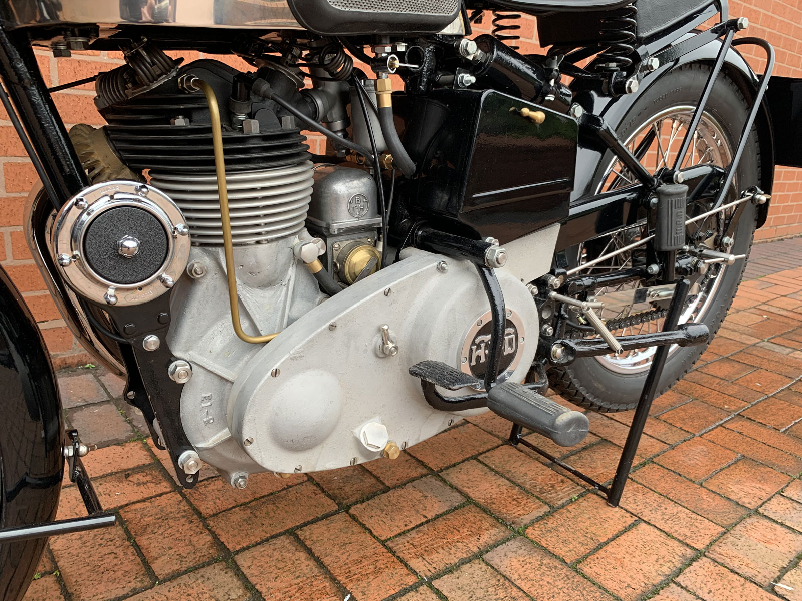 Lot 161 - 1938 Vincent Meteor Series A