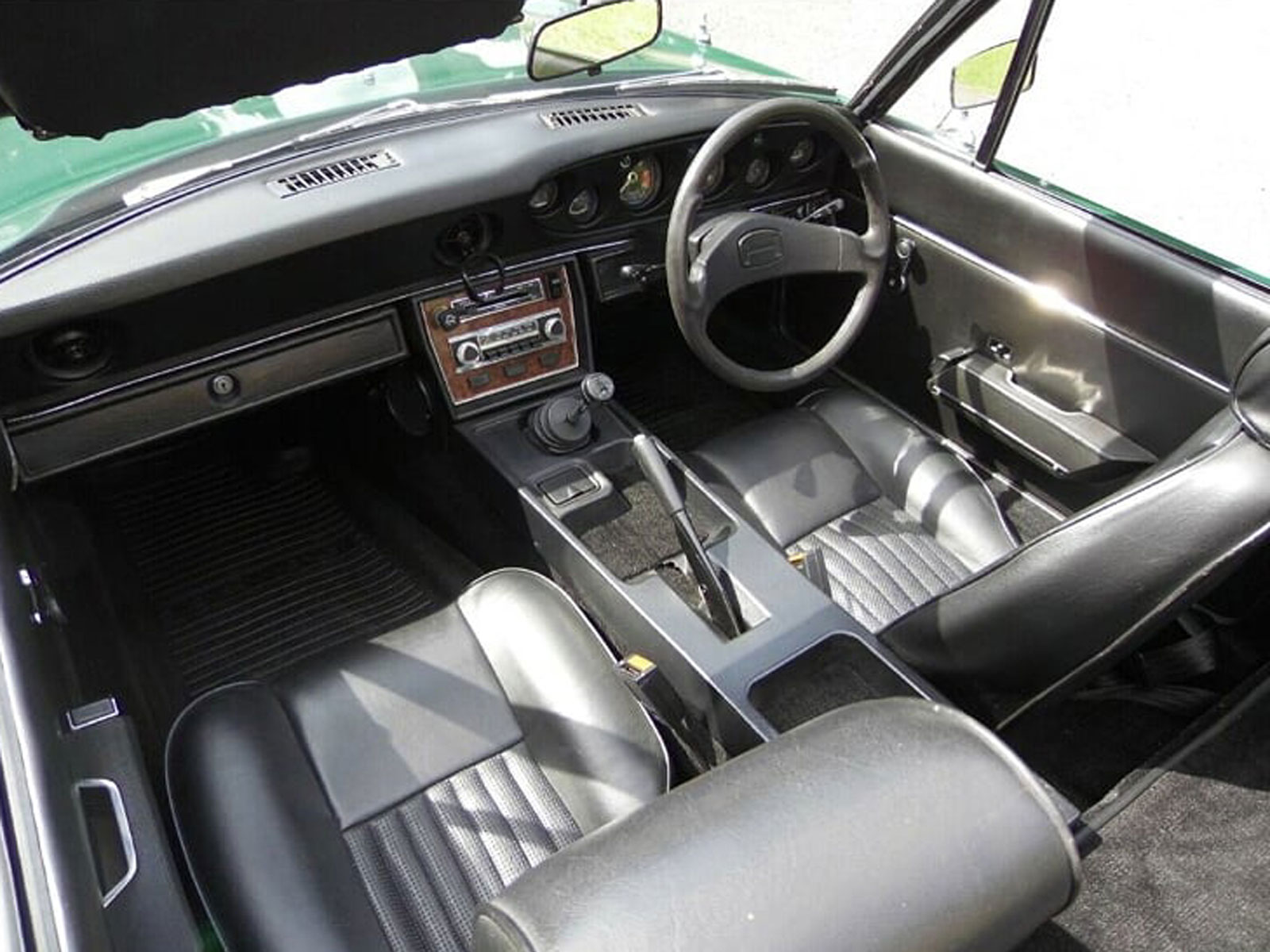 Lot 37 - 1972 Jensen Healey