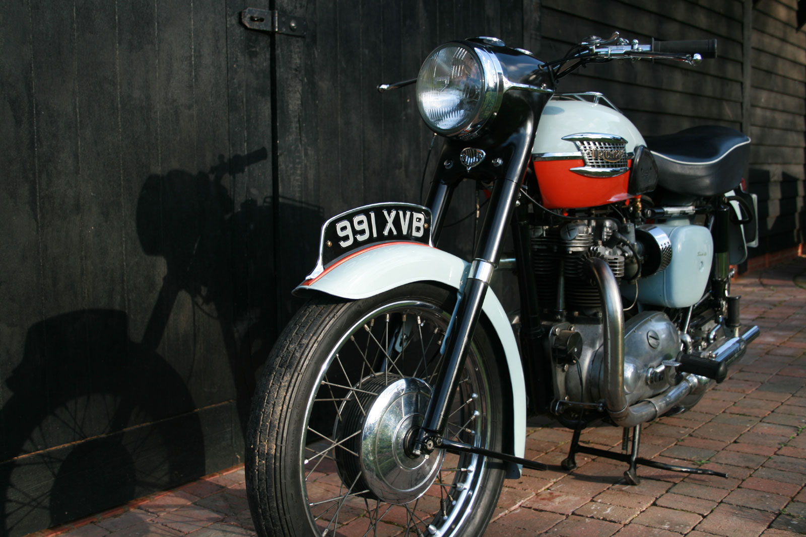 Lot 107 - 1958 Triumph T120 Bonneville