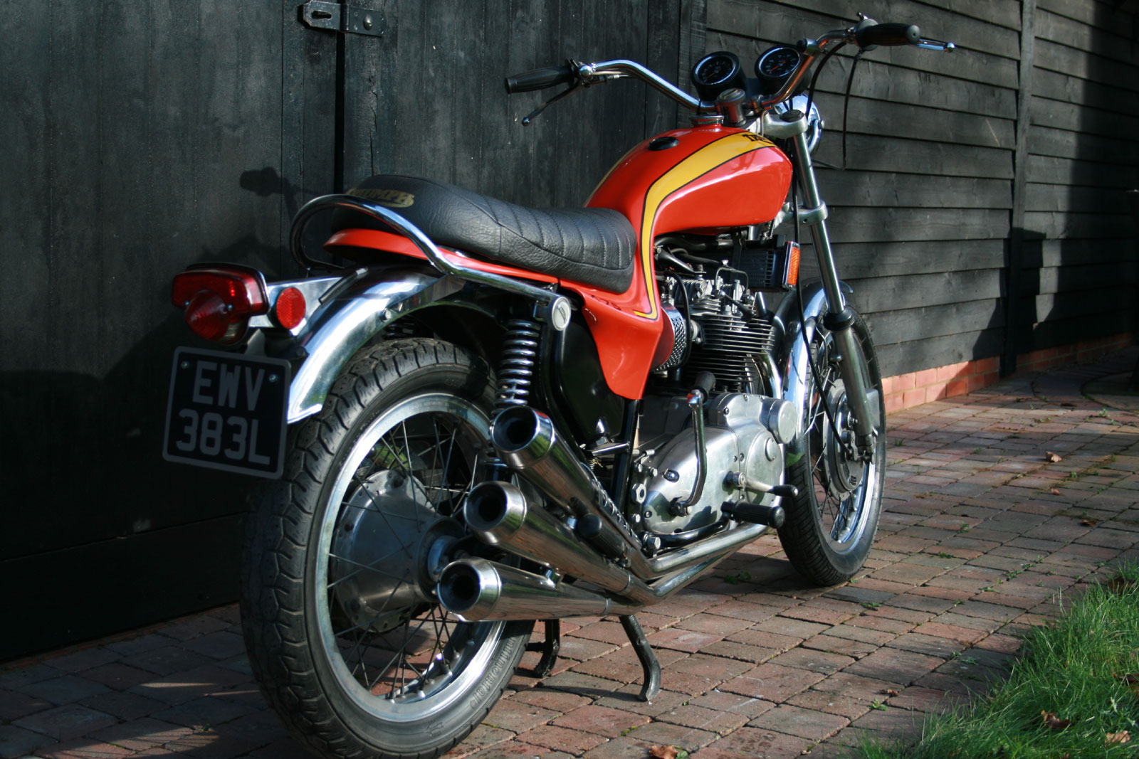 Lot 108 - 1973 Triumph X-75 Hurricane