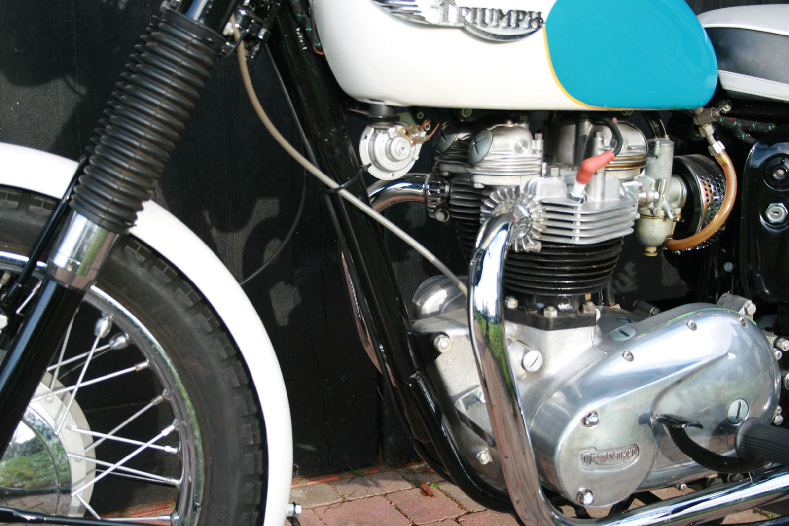 Lot 112 - 1966 Triumph TR6R Tiger